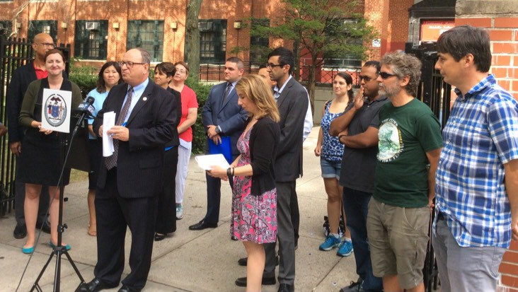 The Community Praises the Protected Bike Lane on Oceania Street and ...